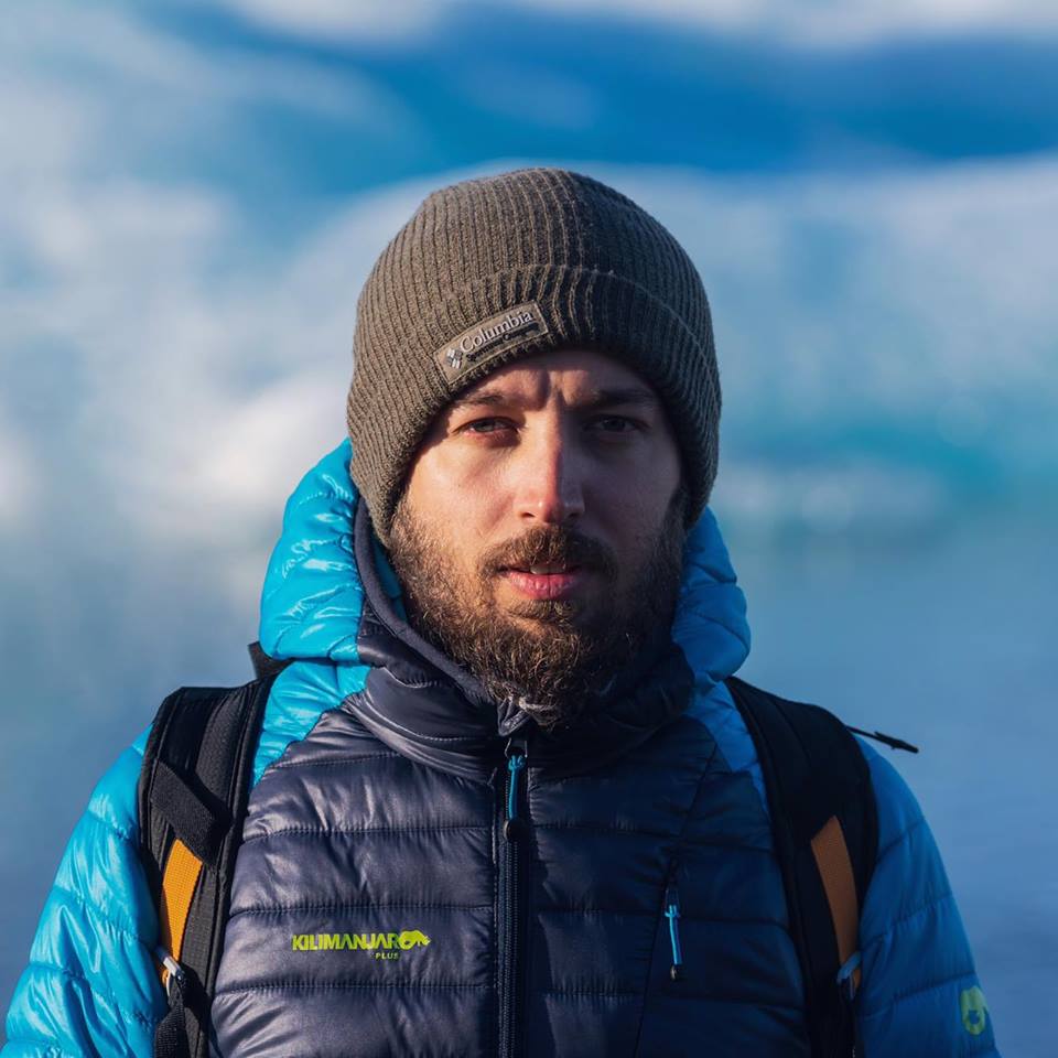 DANIEL MÎRLEA - Academia F64